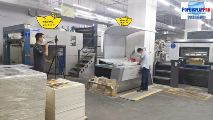 Single Wall Cardboard Power Wing Display Visual Merchandising Moomin ...